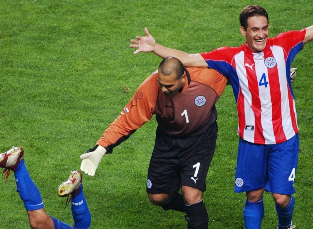camiseta concentracion paraguay 2002 atlernativa albirroja - Versus